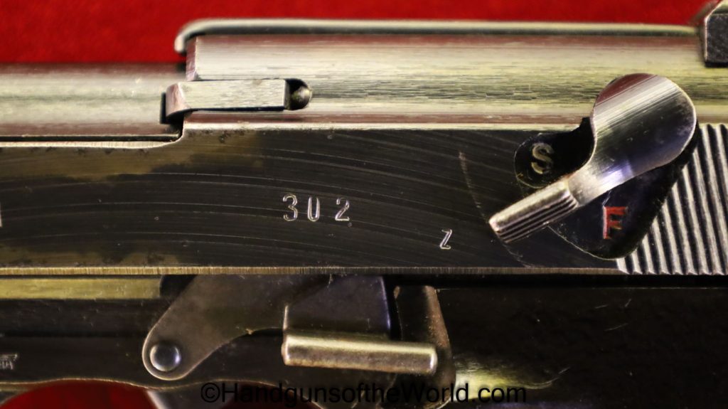 Walther P-38, CYQ, 9mm, Nazi WWII Issue - Handguns of the World