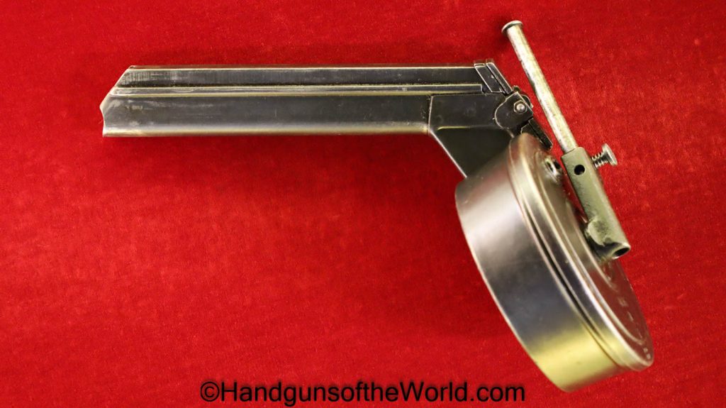 Luger Snail Drum, 9mm, 1st Pattern, 32 Round - Handguns of the World