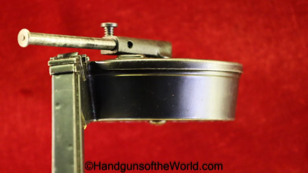 Luger Snail Drum, 9mm, 1st Pattern, 32 Round - Handguns of the World