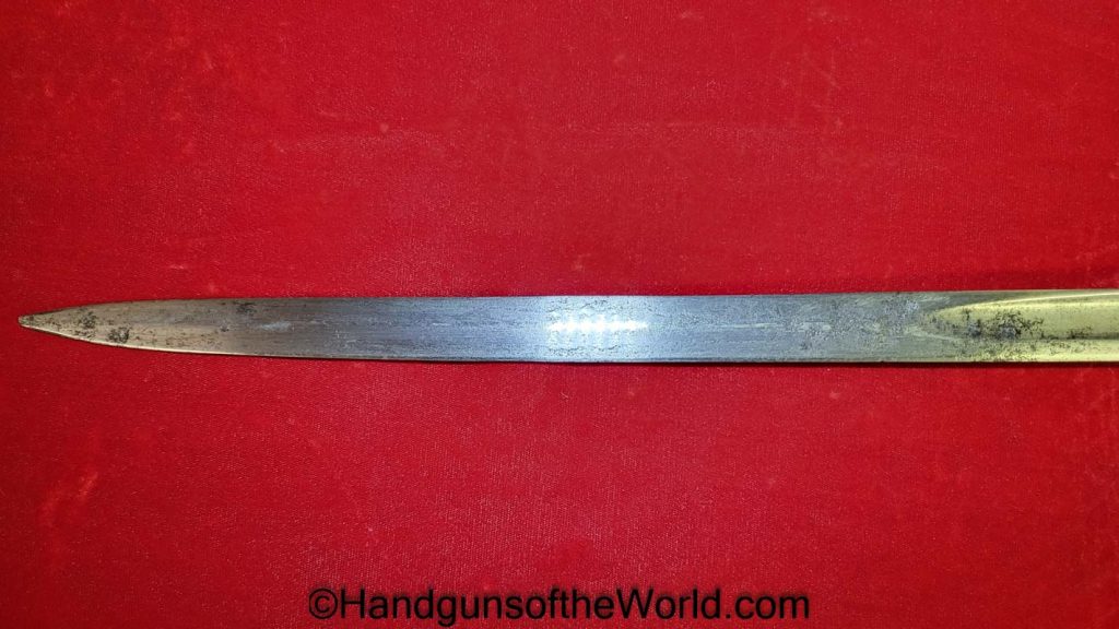 British Dragoon Guard Sword with Provenance - Handguns of the World