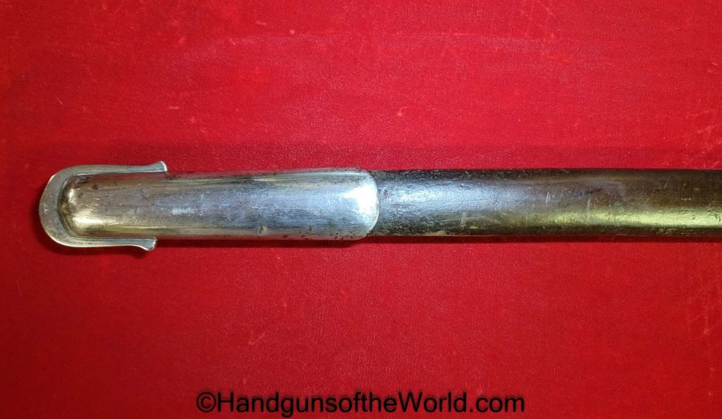 British Dragoon Guard Sword with Provenance - Handguns of the World