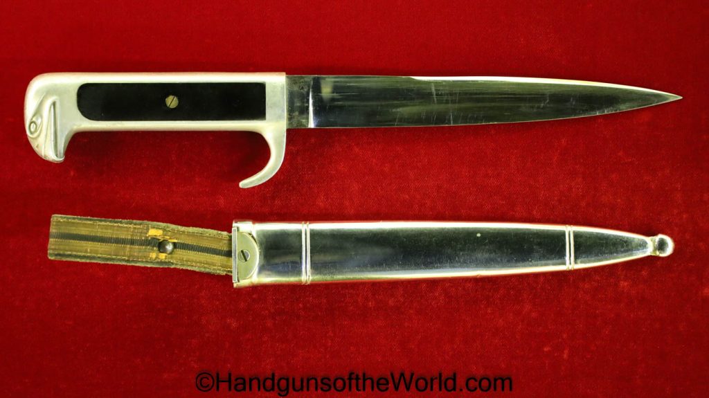 Italian Model 1932 MVSN Dagger with Dress Scabbard - Handguns of the World