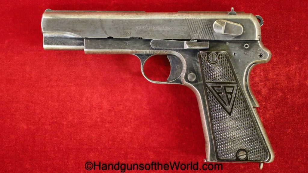 Radom VIS P-35, 9mm, Type III German WWII Issue - Handguns of the World