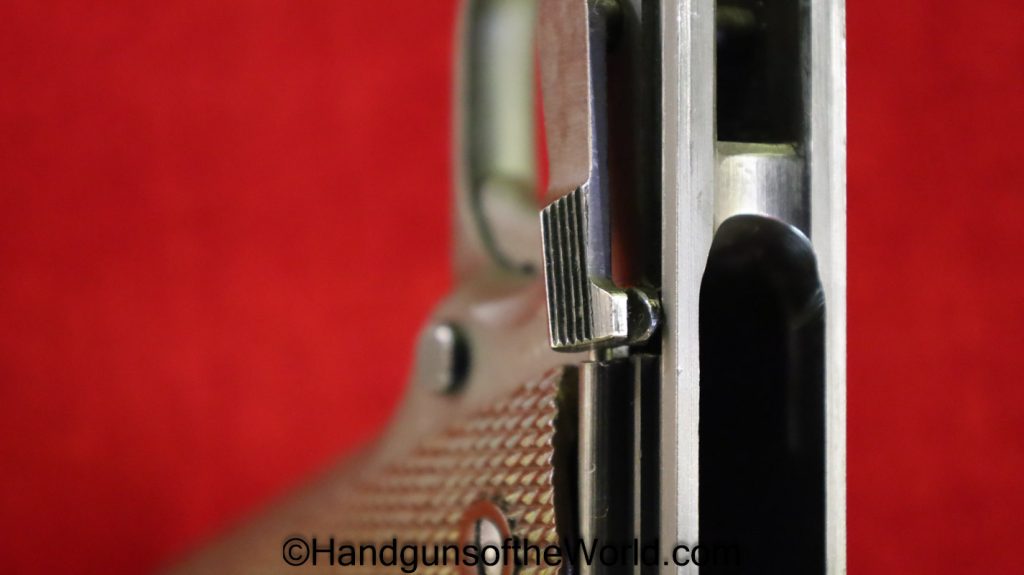 Colt 1911A1, .45acp, US Army Issue-1945 - Handguns of the World