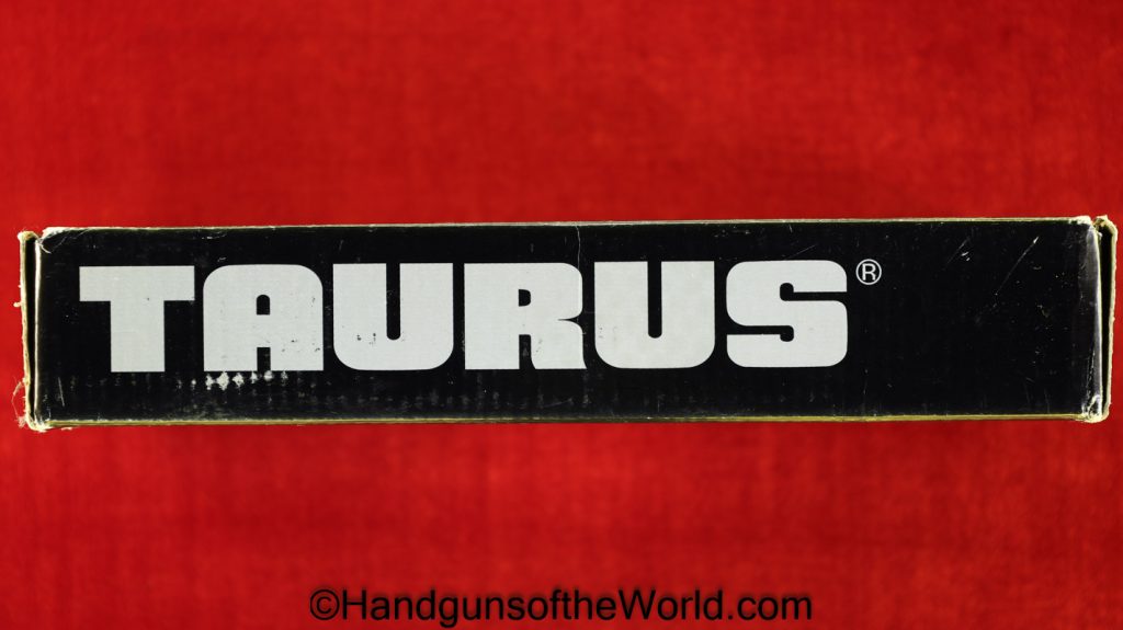 Taurus M905 Revolver, 9mm, Blue with Box - Handguns of the World